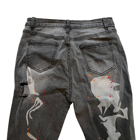 SHEIN | Jeans | Nwt Shein Graphic And Pain Splashed Ripped Hi Rise ...